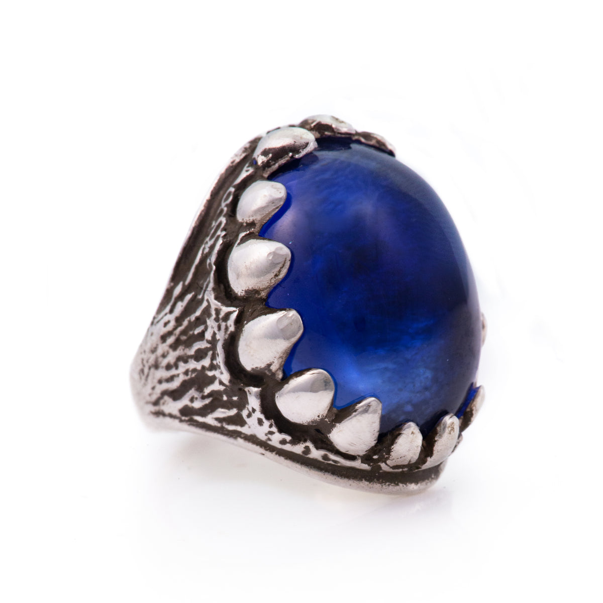 Sapphire Dragon Tooth Ring | Alex Streeter