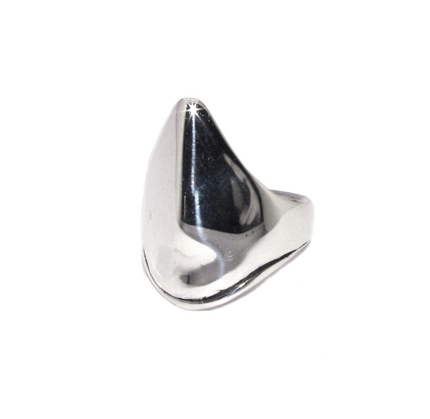 Pointed Shield Ring | Alex Streeter