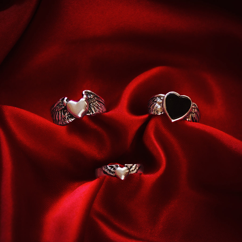 Flying Heart Ring | Alex Streeter